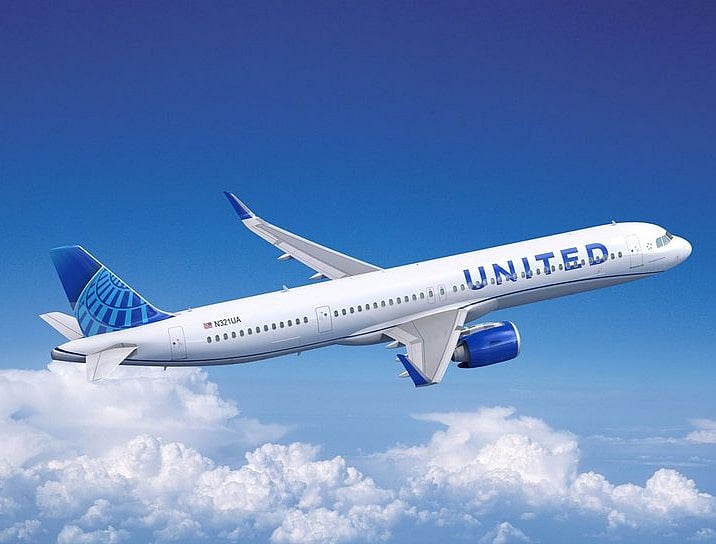 United Airlines flight UA82 to India aborts takeoff due to cooling fault