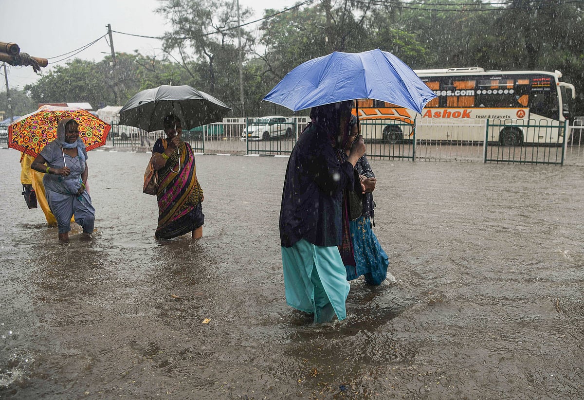 Monsoon chaos grips India: Heavy rains trigger alerts in key states