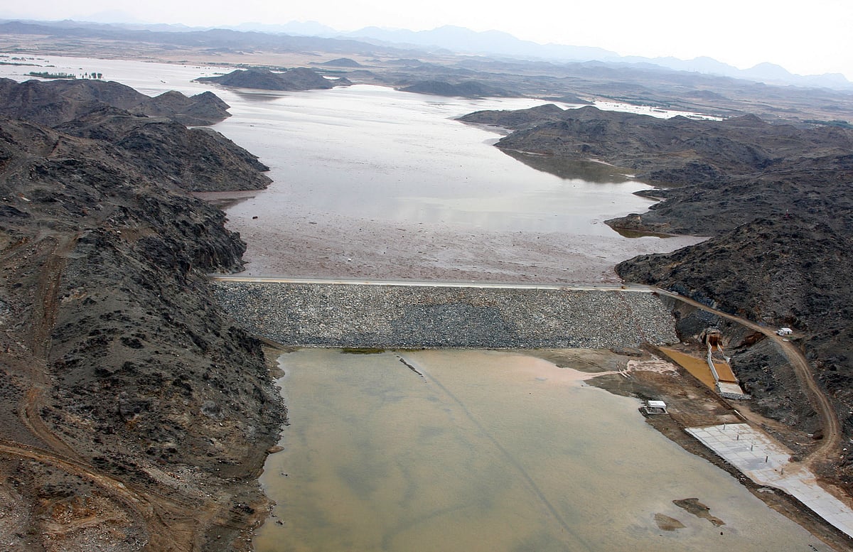 Saudi Arabia to build over 1,000 rainwater dams in major sustainability ...