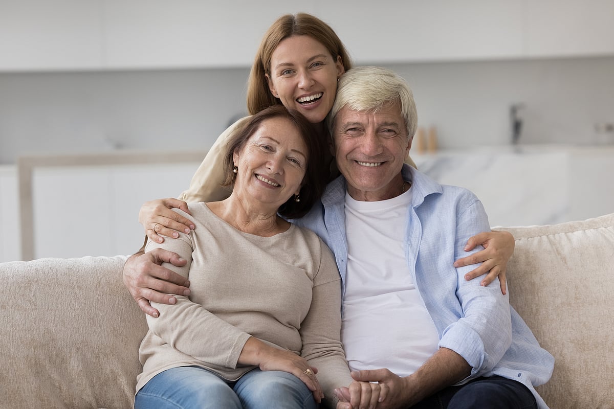 How to sponsor your parents for a Dubai residence visa