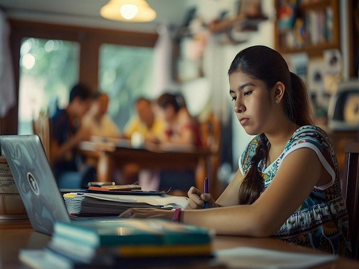 American University in Dubai Adapts to Distance Learning Amid Regional ...