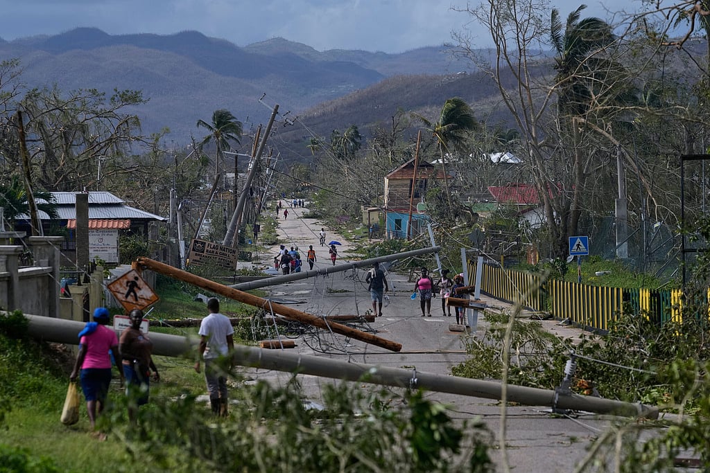 'Monster' Hurricane Melissa: Death toll climbs