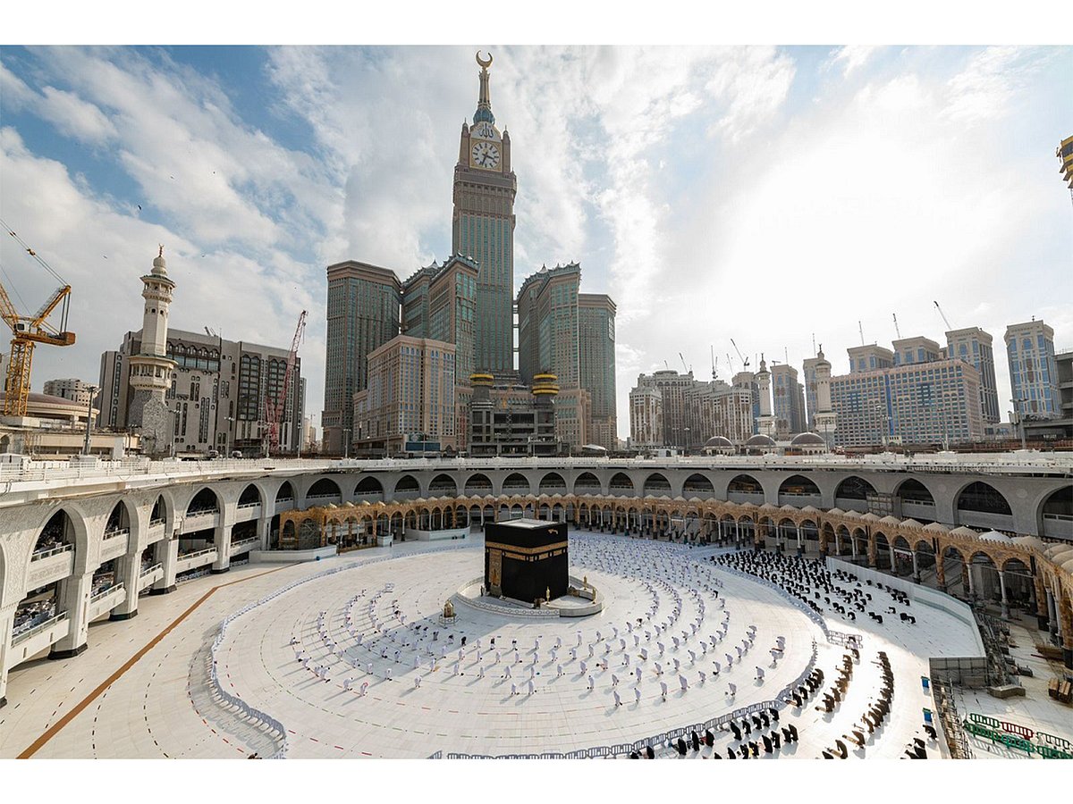 Saudi Arabia opens Hajj package bookings for domestic pilgrims
