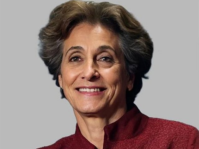 Dr Suad Amiry Honored: Great Arab Minds Award in Architecture and ...