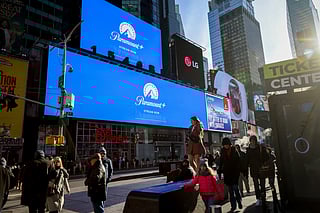 Warner Bros. Rejects Paramount's $77.9B Bid, Endorses Netflix Deal