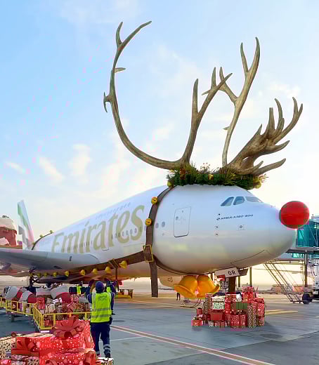 Emirates sleigh380: Red-nosed Airbus A380 steals Christmas spotlight