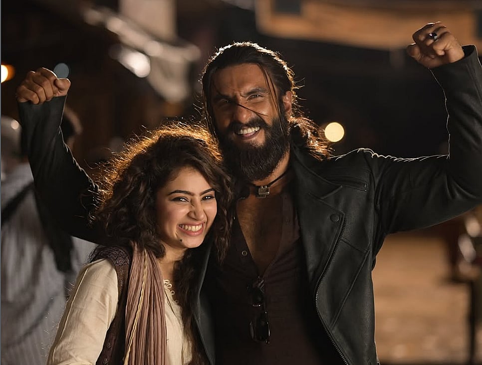 Dhurandhar roars past Rs 9.35 billion worldwide, enters the top 10 ...