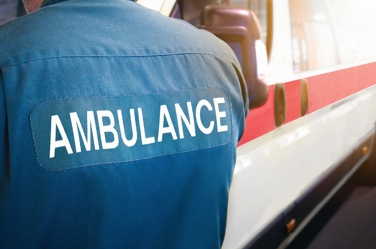 IOC executive dies after falling from 17th floor in Noida while ...