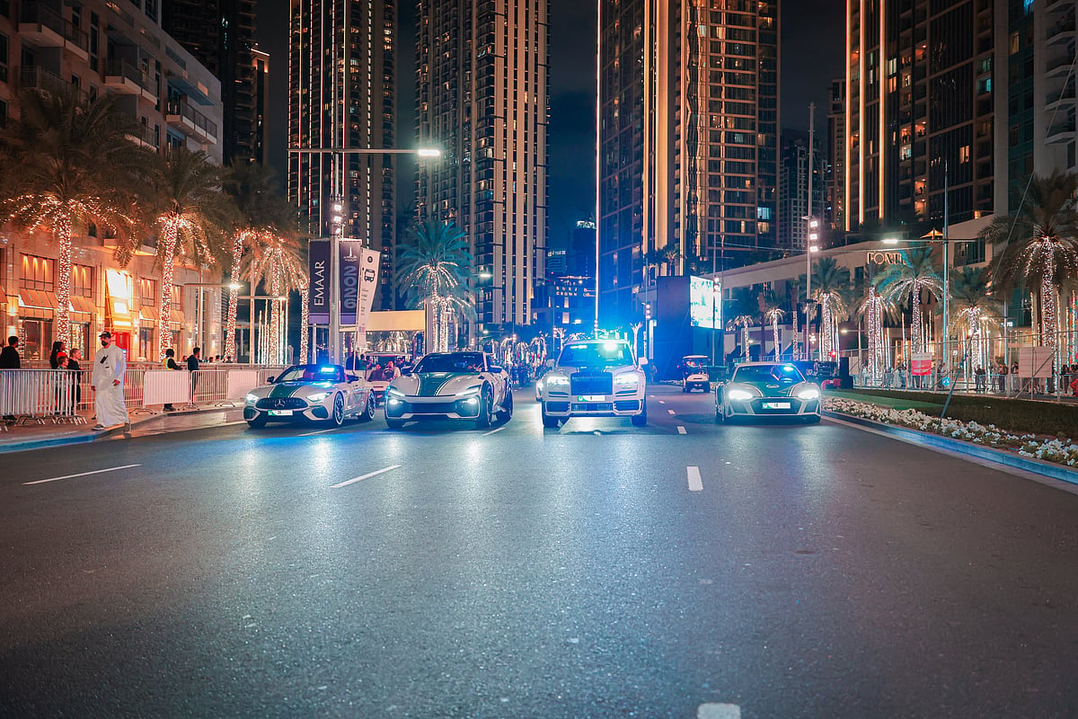 Dubai Police Opens Specialized Roles for Emirati Nationals: Apply Now