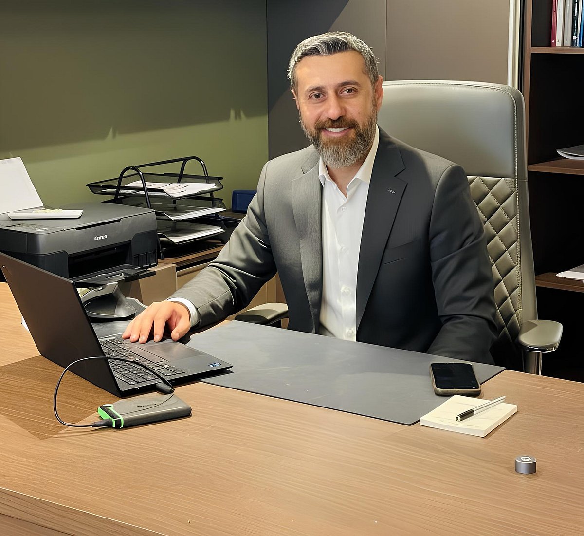 New Royal Advertising launches online Instant Quote tool for Dubai ...