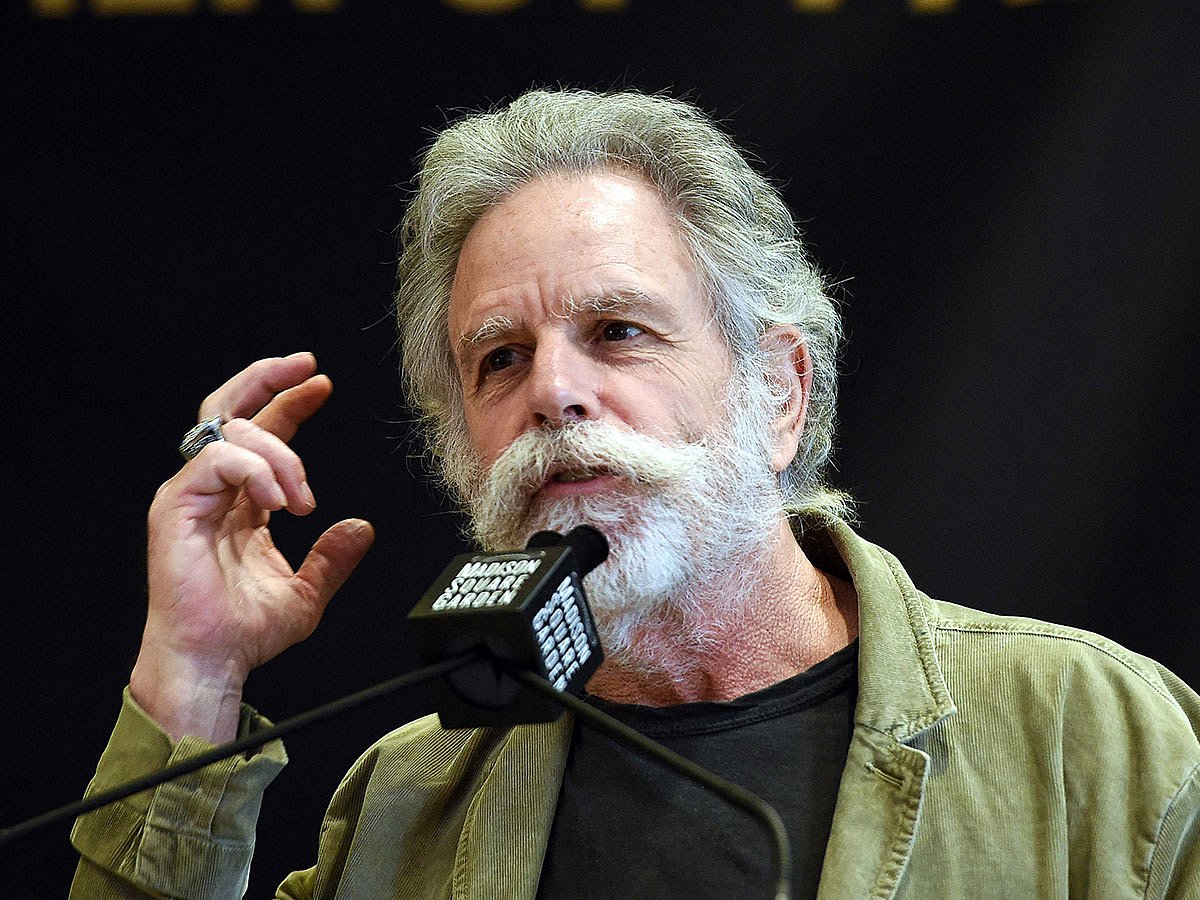 Legendary Grateful Dead Guitarist Bob Weir Dies at Age 78
