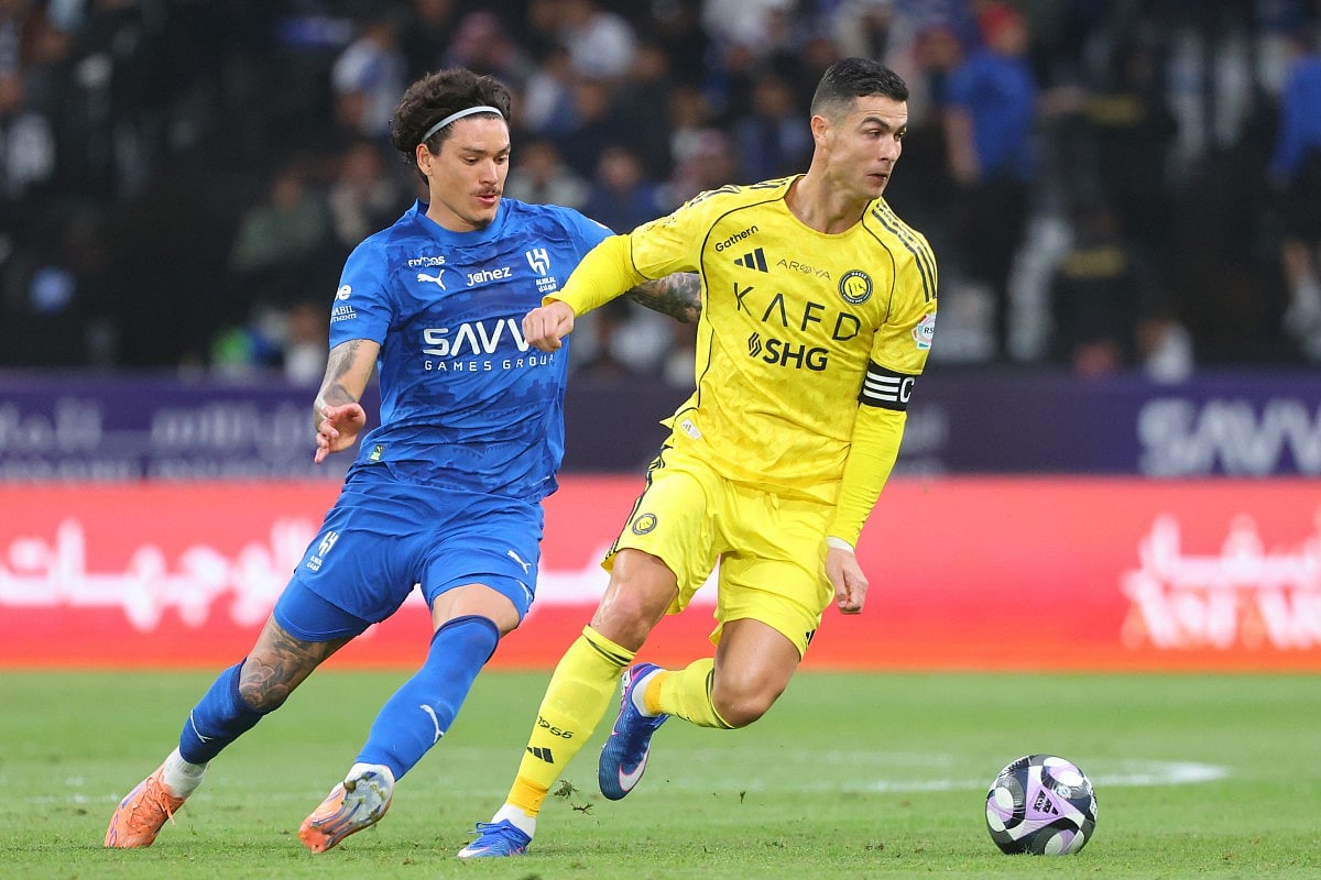 Ronaldo Scores in Al Nassr's Defeat as Al Hilal Extend Lead Amid Red ...