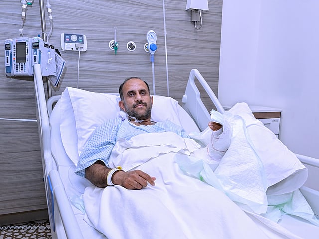 Pakistani Expat's Arm Reattached in 10-Hour Surgery in Abu Dhabi