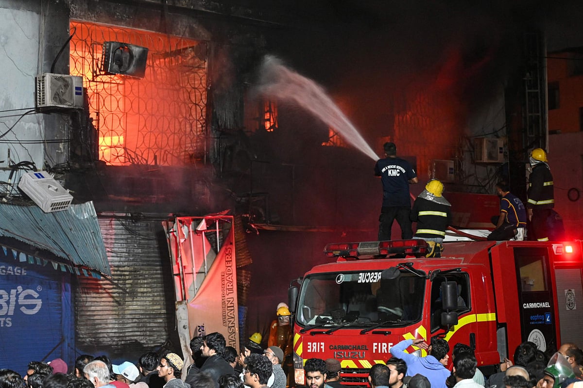 Karachi’s Gul Plaza shopping mall fire: What we know so far