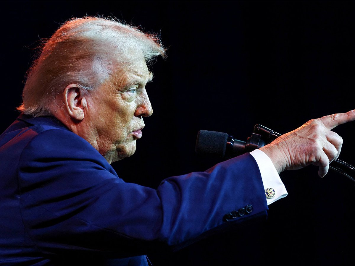 Trump slams UK over plans to "give away" key US military base Diego ...