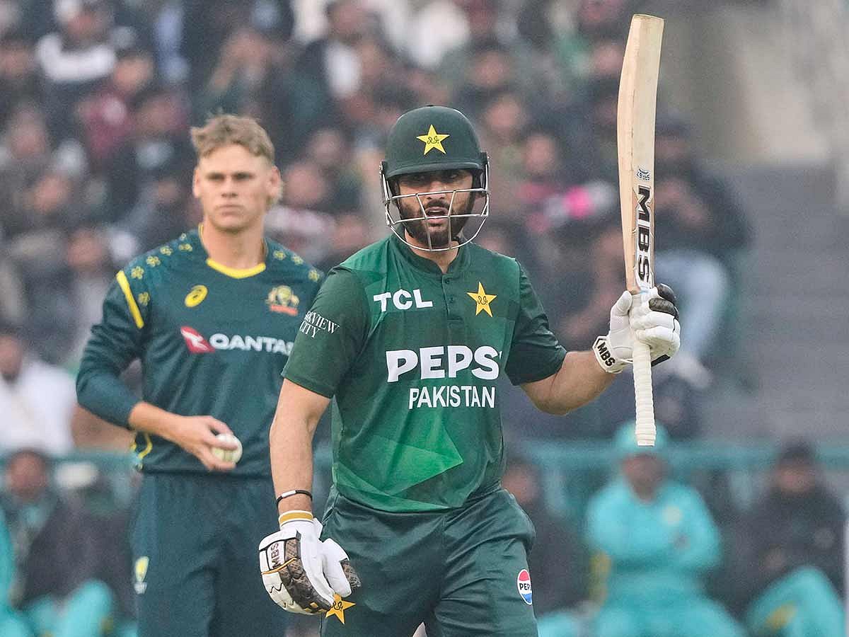 Pakistan Clinches T20 Series with Record 90-Run Victory Over Australia