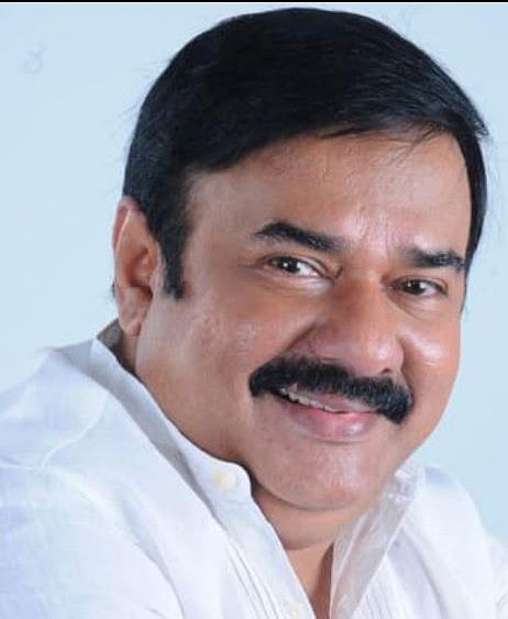 Malayalam Actor Maniyanpilla Raju Allegedly Involved in Hit and Run ...