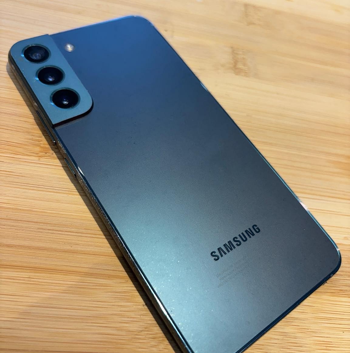 Samsung Galaxy S22+ in 2026: A Reliable Companion Amidst S26 Series Hype