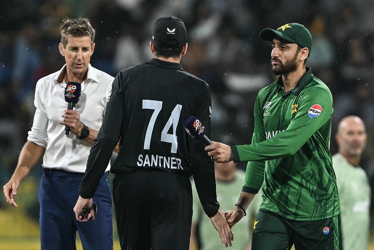 T20 World Cup 2026: Pakistan Opts to Bat First Against New Zealand in ...