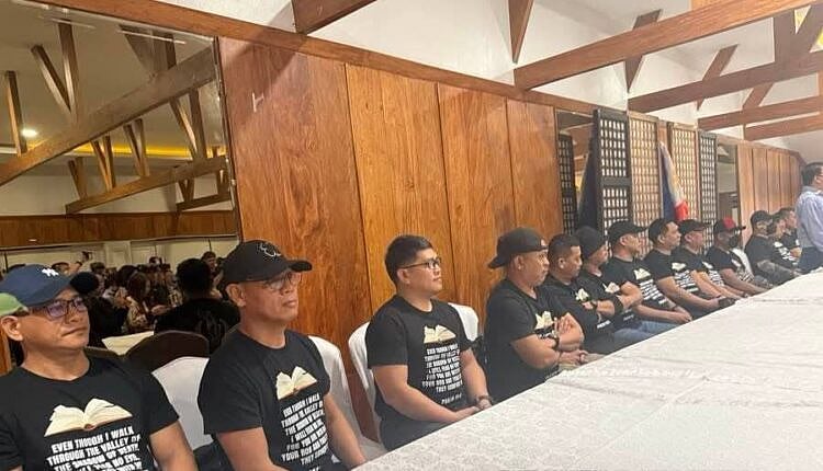 Philippines: Navy debunks 'ex-Marines' claims pointing to President ...