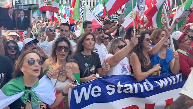 Video: Iranian diaspora flood streets of New York, London, San ...