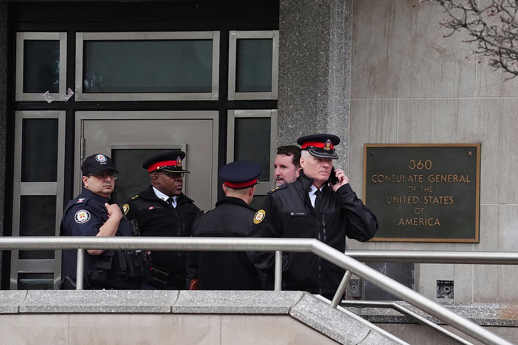 Gunfire at US Consulate in Toronto: Canadian Police Launch Investigation