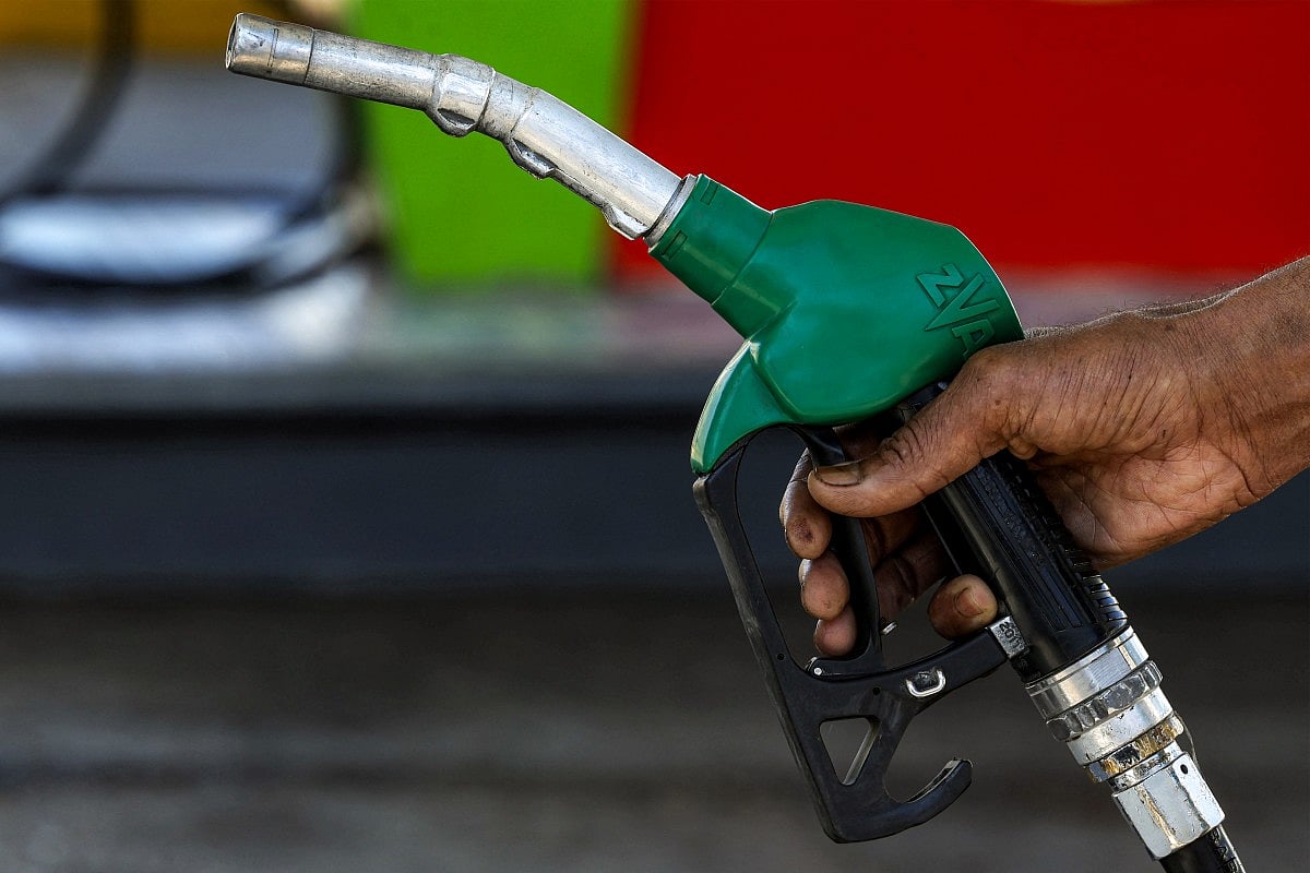 Sri Lanka Hikes Fuel Prices by 25% Amid Middle East Conflict Impact