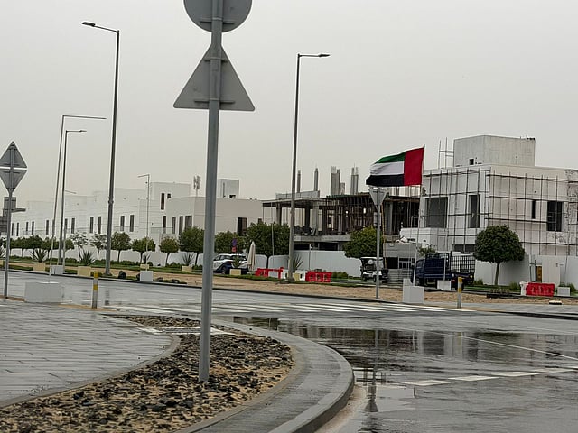 UAE Weather Forecast: Rain, Blowing Dust, Rough Seas and Cooler ...
