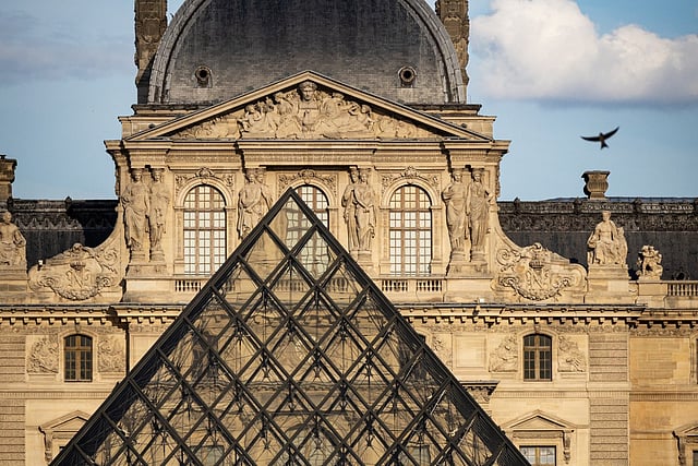 France Unveils International Architects for Louvre ‘New Renaissance ...