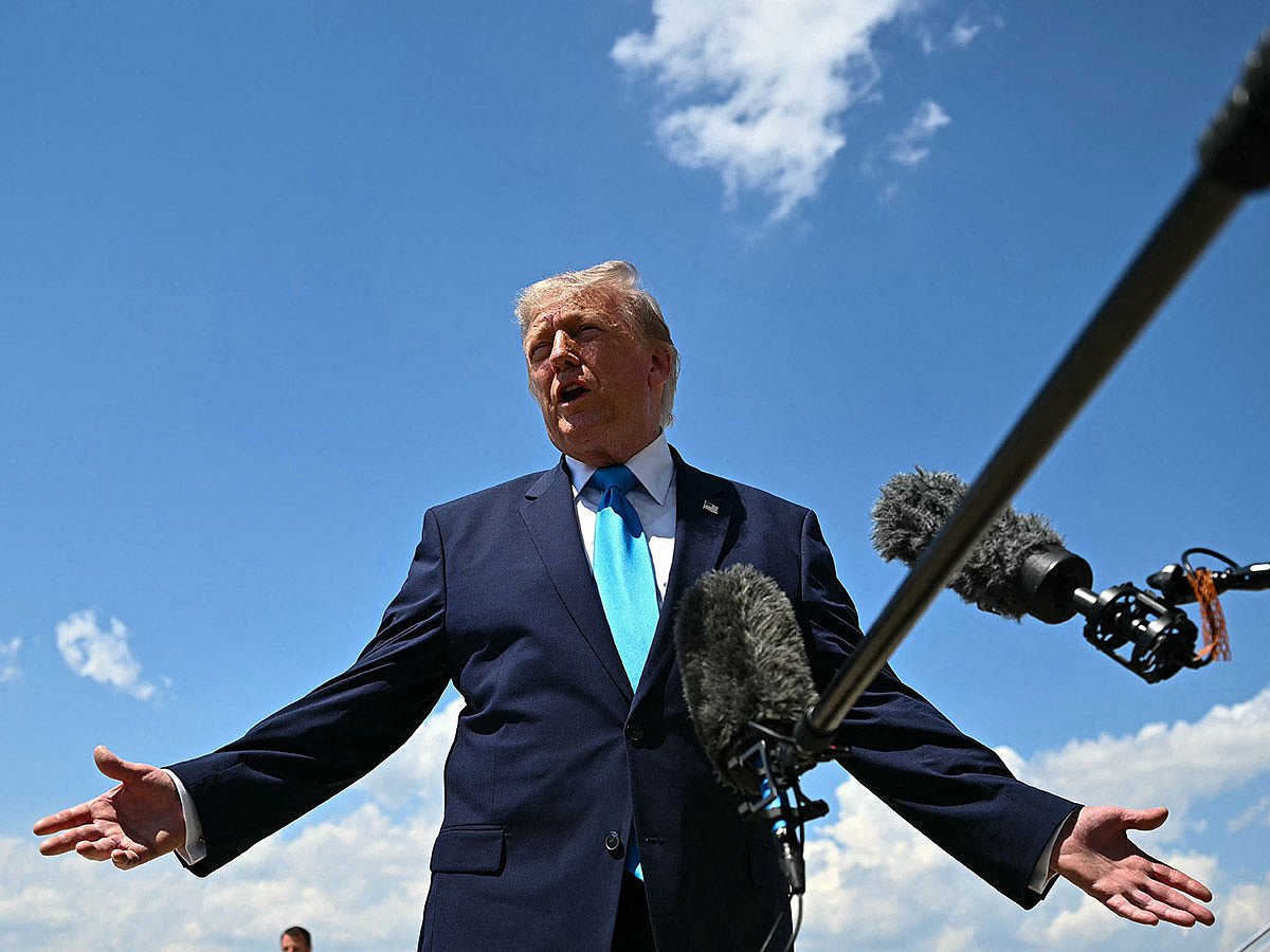 Trump Ties Iran Peace Deal to Gulf States Normalising Relations with ...