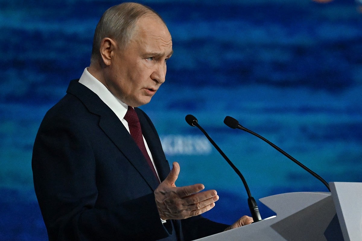 Putin Rejects Zelenskyy’s Meeting Offer, Says There Is ‘No Point’ Amid ...