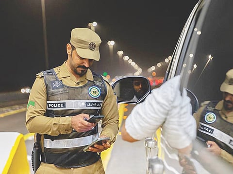 Saudi Arabia deports nearly 8,000 undocumented expats in one week amid ...
