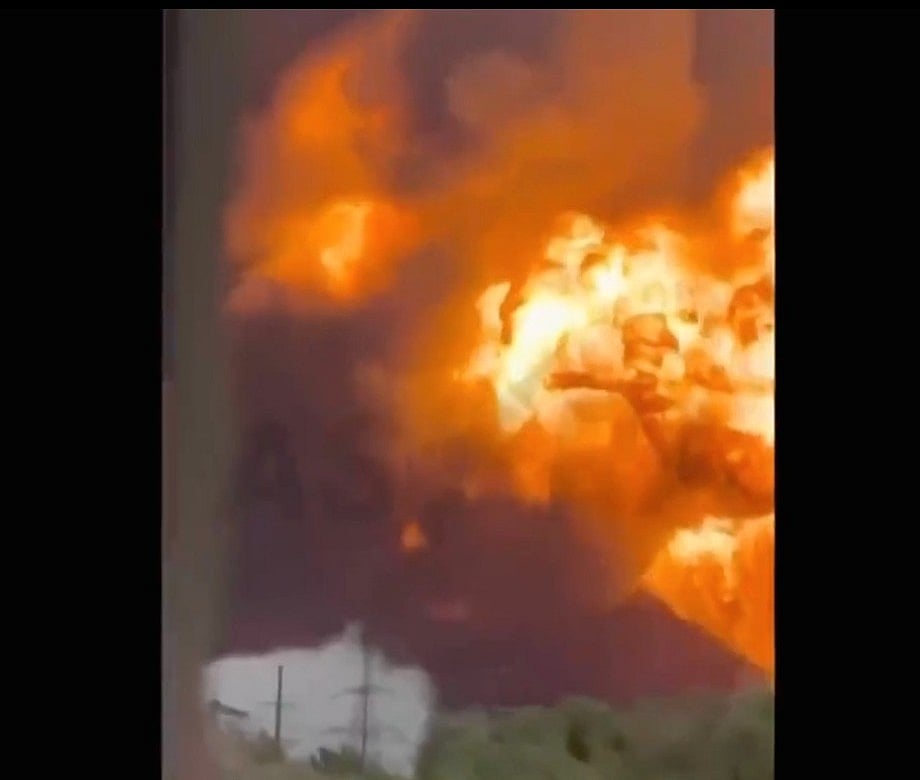 Ukraine Strikes Moscow Oil Refinery in ‘Justified Response’ to Russian ...