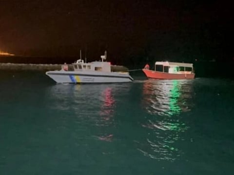Saudi Arabia Rescues Two Citizens After Boat Breakdown Off Yanbu in ...