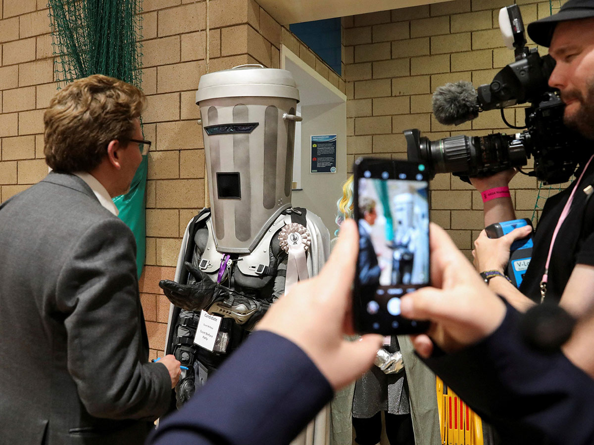 Who Is Count Binface Satirical Space Warrior Takes On Nigel Farage In Who Is Count Binface Satirical Space Warrior Takes On Nigel Farage In