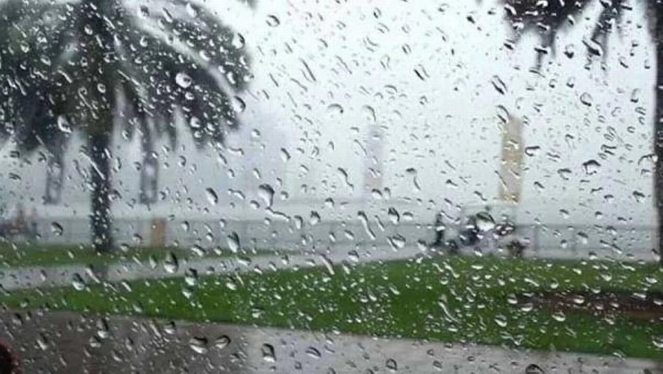 Uae Weather Forecast Temperatures To Climb To 49°c As Rain And Mist