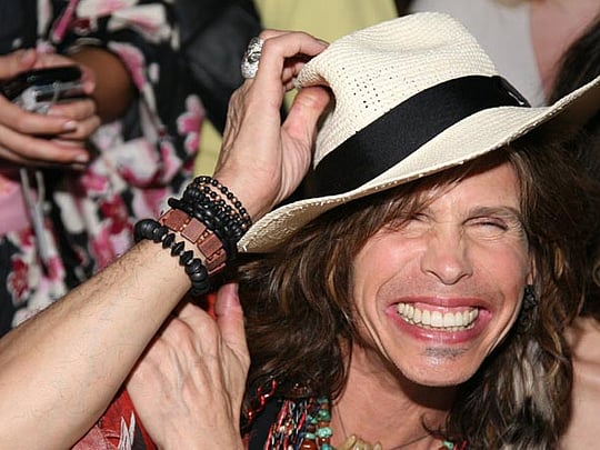 Aerosmith rocker Steven is hooked on Idol