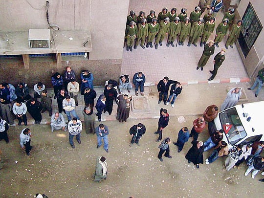 Egypt police launch hunt for Christmas killers