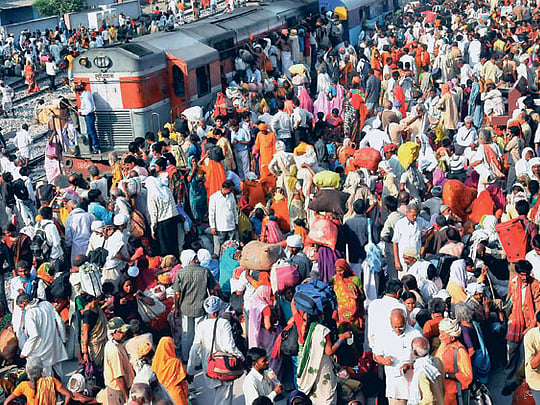 Muslims help Hindu devotees at Kumbh in spirit of brotherhood