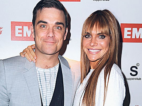 Robbie Williams weds longtime girlfriend in LA