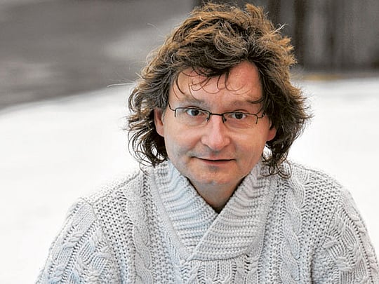 Edgar Mueller: Canvas of illusions