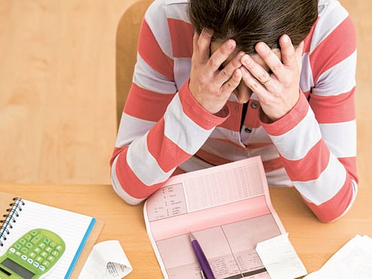Recognise the early signs of financial trouble