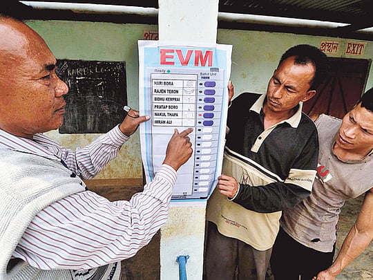 Ruling party faces fractured Assam opposition