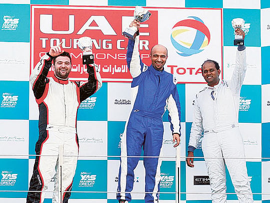 Papantonis tops race one in round five