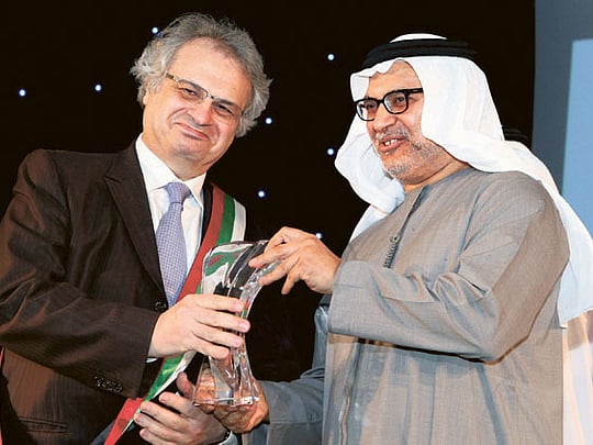 Al Owais awards a communication platform in the Arab world