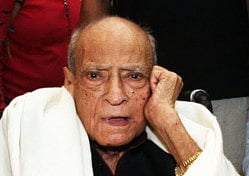 A.K. Hangal’s condition still critical