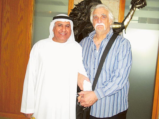 Businessman helps crisis-hit American aviation expert
