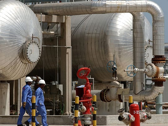 Workers injured in Kuwait refinery fire, output unaffected