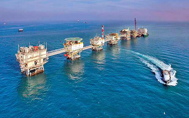 Oil fields on Saudi-Kuwait border resume pumping