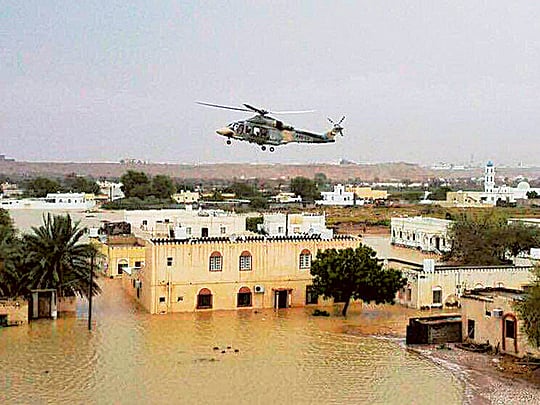Heavy rains cause flooding in southern Oman